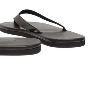 Auralee Soft Leather Flip-flops