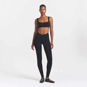 SKIMS Dipped 29" Legging | Black | | Nike Studio Stretch - Obsidian