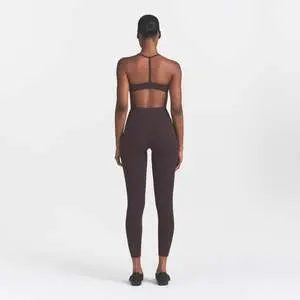 SKIMS 26" Legging | Deep Neutral | | Nike Studio Stretch - Dark Roast