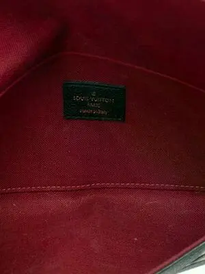 LOUIS VUITTON Pochette Felicie Bag - Black