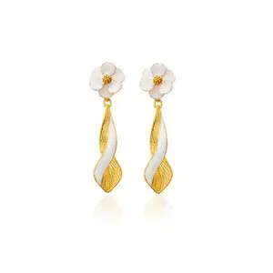 MILOU JEWELRY Gold Infinity Drop Earrings With Enamel Flower Motif - White