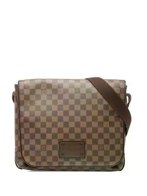 LOUIS VUITTON Damier Ebene Brooklyn Mm Bag