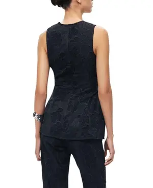NOCTURNE Textured Floral Lace Vest