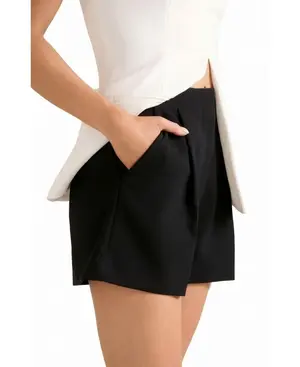EVER NEW Winslet Tailored Short - Black