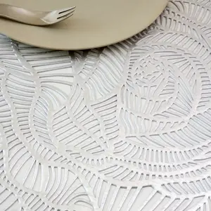 CHILEWICH Pressed Rose Placemat - Silver