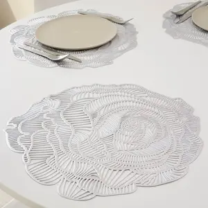 CHILEWICH Pressed Rose Placemat - Silver