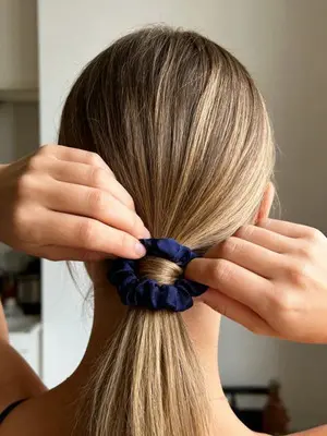 SILKSILKY Pure Silk Scrunchie Set - Lightblue
