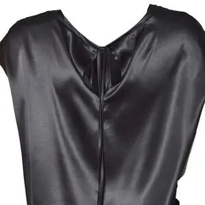 SOLOTRE Cap Sleeve Draped Top