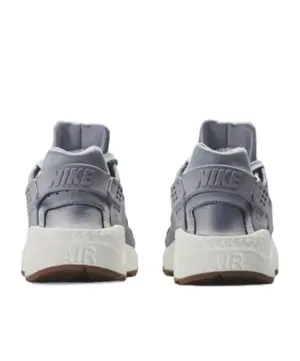Nike Hatfield Low-top Sneakers