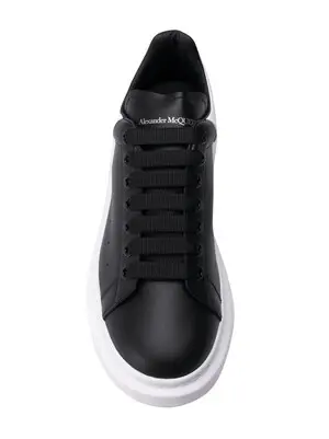 Alexander McQueen Oversized Low-top Sneakers - Black