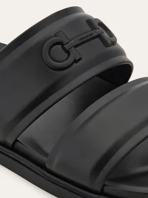 FERRAGAMO Gancini Ornament Slide - Black