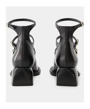 NODALETO Bulla London Triple Strap Pumps