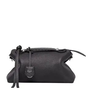 Fendi Selleria Medium Shoulder Bag - Black