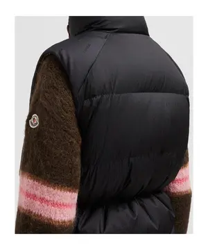 Moncler Verone Reversible Short Puffer Jacket - Black