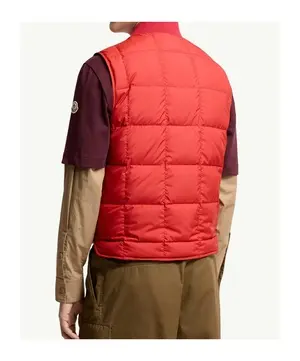 Moncler Elberton Quilted Down Vest - Red
