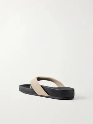 ST. AGNI Suede Platform Flip-flops