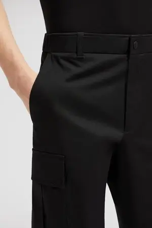 Moncler Logo Patch Cargo Pants - Black