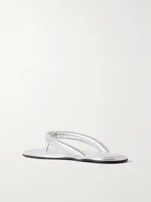 ST. AGNI Sumi Metallic Leather Flip Flops - Silver