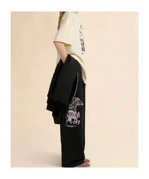 Marni Daisy Appliqué Carrot Fit Jeans - Blue-black