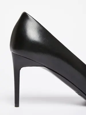 Max Mara Nappa Leather Court Pumps - Black