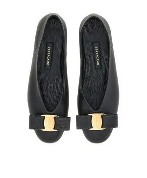 FERRAGAMO Round Toe Bow Detailed Ballet Flats - Black