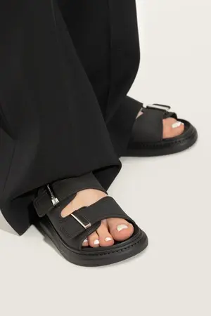 Alexander McQueen Double Strap Slip-on Sandals - Black