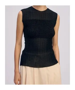 Issey Miyake Plissé-effect Sleeveless Top