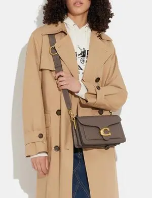 COACH Tabby 26 Shoulder Bag With Logo Plaque - Brown