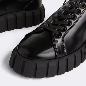 Eytys Odessa Leather Trainers - Black