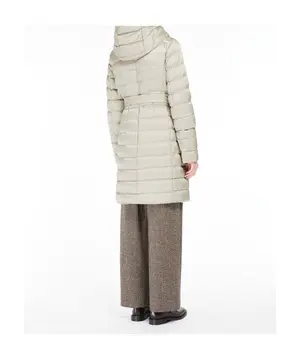 Max Mara Novef Quilted Down Coat - Nude