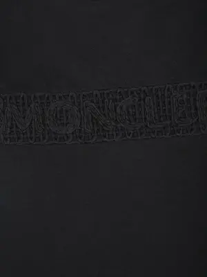 Moncler Embroidered Logo T-shirt - Black