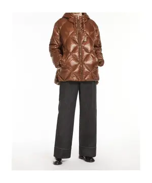 Max Mara Quilted Down Zip-up Hooded Jacket