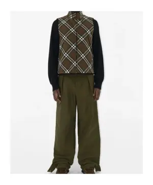 Burberry Checked Zip-up Padded Gilet - Loch