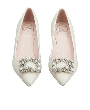 ROGER VIVIER Embellished Pointed Toe Pumps