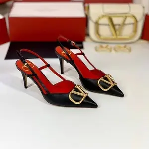 Valentino Garavani Vlogo Signature Pointed-toe Slingback Pumps - Black