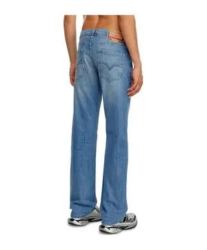 DIESEL® 1985 Larkee Regular Jeans