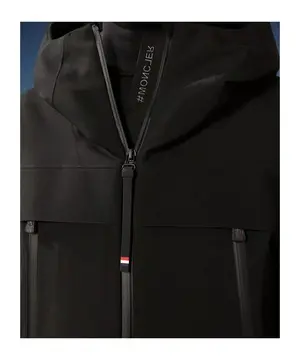 Moncler Chanavey Ski Jacket With Adjustable Hood And Zipper Details
