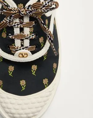 Valentino Garavani Bay Bay Floral Sneakers