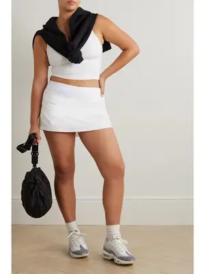 Lululemon Elastic Waist Skirt With Drawcord And Logo Detail