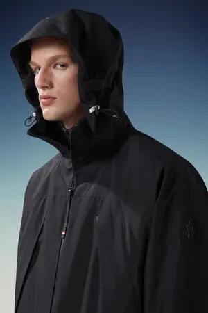 Moncler Lapaz Ski Jacket With Hood And Logo Details