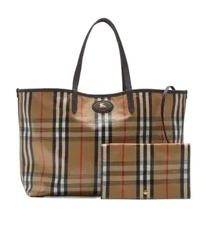 Burberry Medium Highlands Tote Bag - Sand-colored