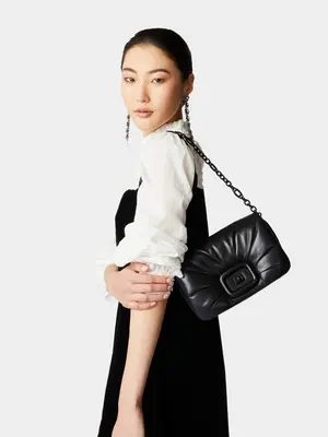 ROGER VIVIER Viv' Choc Shoulder Bag - Black