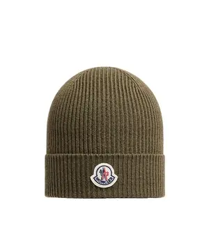 Moncler Logo Patch Knitted Beanie - Olive Green