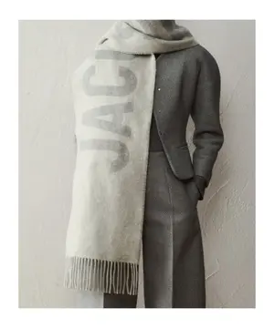 Jacquemus Logo Detailed Fringed Edge Scarf - White