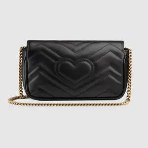 Gucci Gg Marmont Matelassé Super Mini Bag - Black