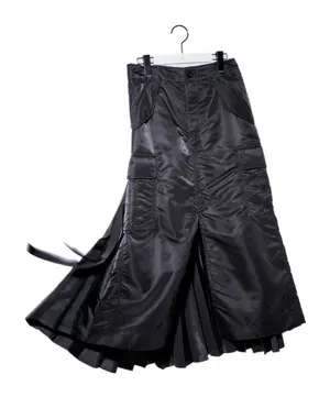 Sacai Twill Skirt With Cargo Pockets And Pleated Detailing
