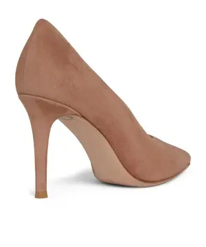 GIANVITO ROSSI Robbie Pointed Toe Pumps