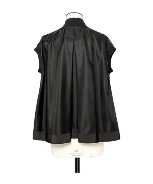 Sacai Sleeveless Twill Vest With Ribbed Trim - Black
