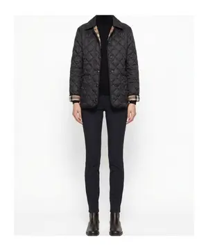 Burberry Quilted Jacket With Classic Collar - No