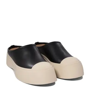 Marni Round-toe Slip-on Loafers
